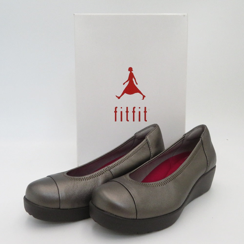 fitfit fitfit ライトウェイバイカラー パンプス ダークシルバー 22.0cm 83503｜コンプオフ プラス – コンプオフプラス 公式ショップ
